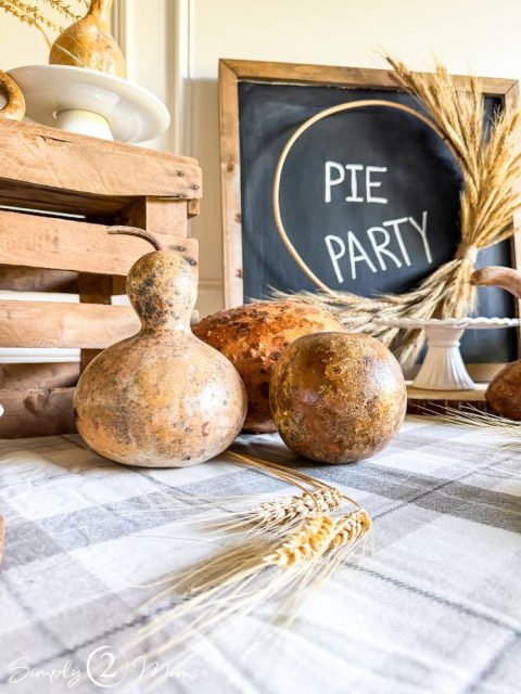 How to Host a Fabulous "Let Us Eat Pie" Pie Party Buffet - South House ...