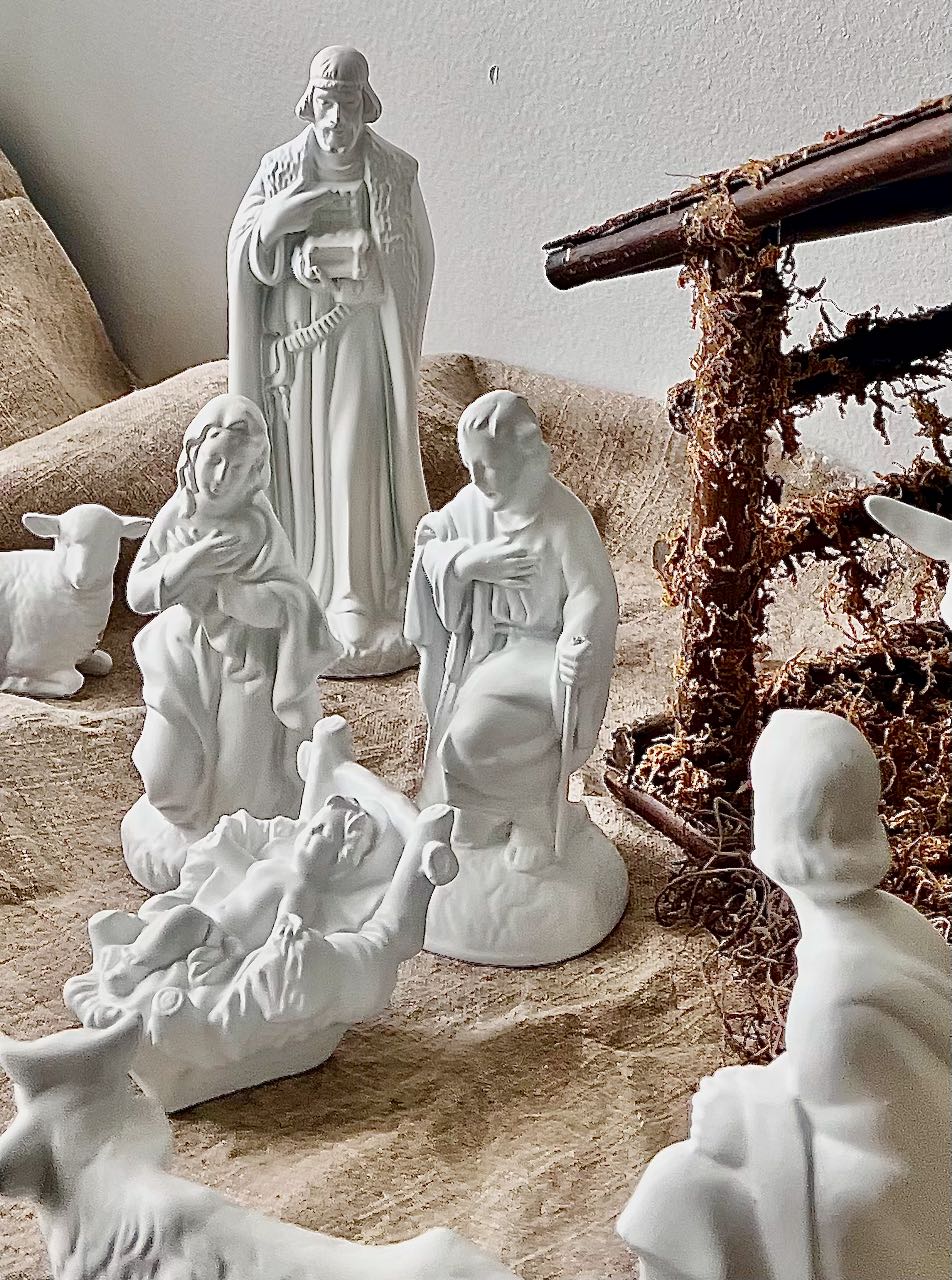 How to Makeover a Tacky Thrift Store Nativity Set - South House Designs