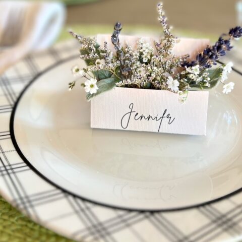 Make Charming Dried Flower Place Cards - Free Templates - South House ...