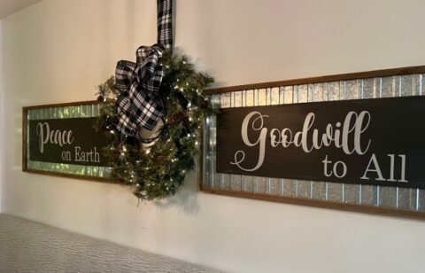 19 Best Easy + Thrifty Dining and Kitchen Christmas Decor Ideas - South ...