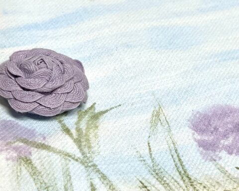 Easy to Make Ric Rac Flowers For Fun Retro Whimsy - South House Designs